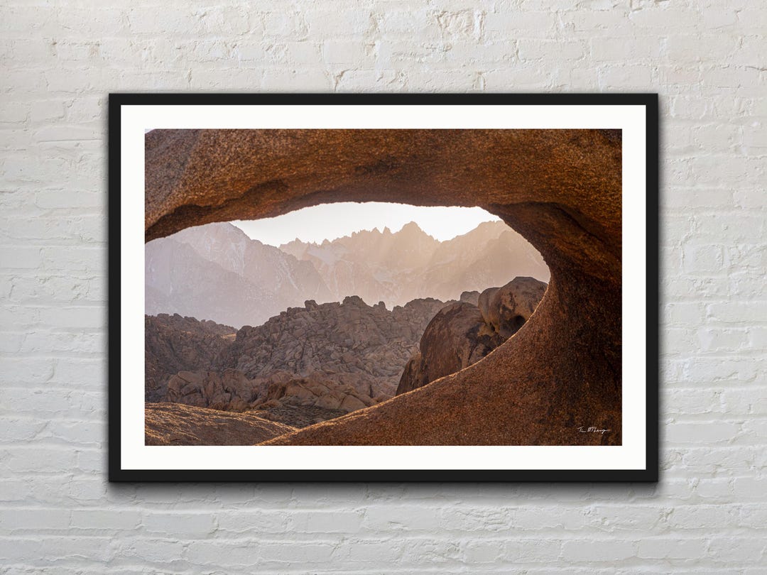 Mobius Arch With Mount Whitney | Stone Arch | Rock Arch | California ...