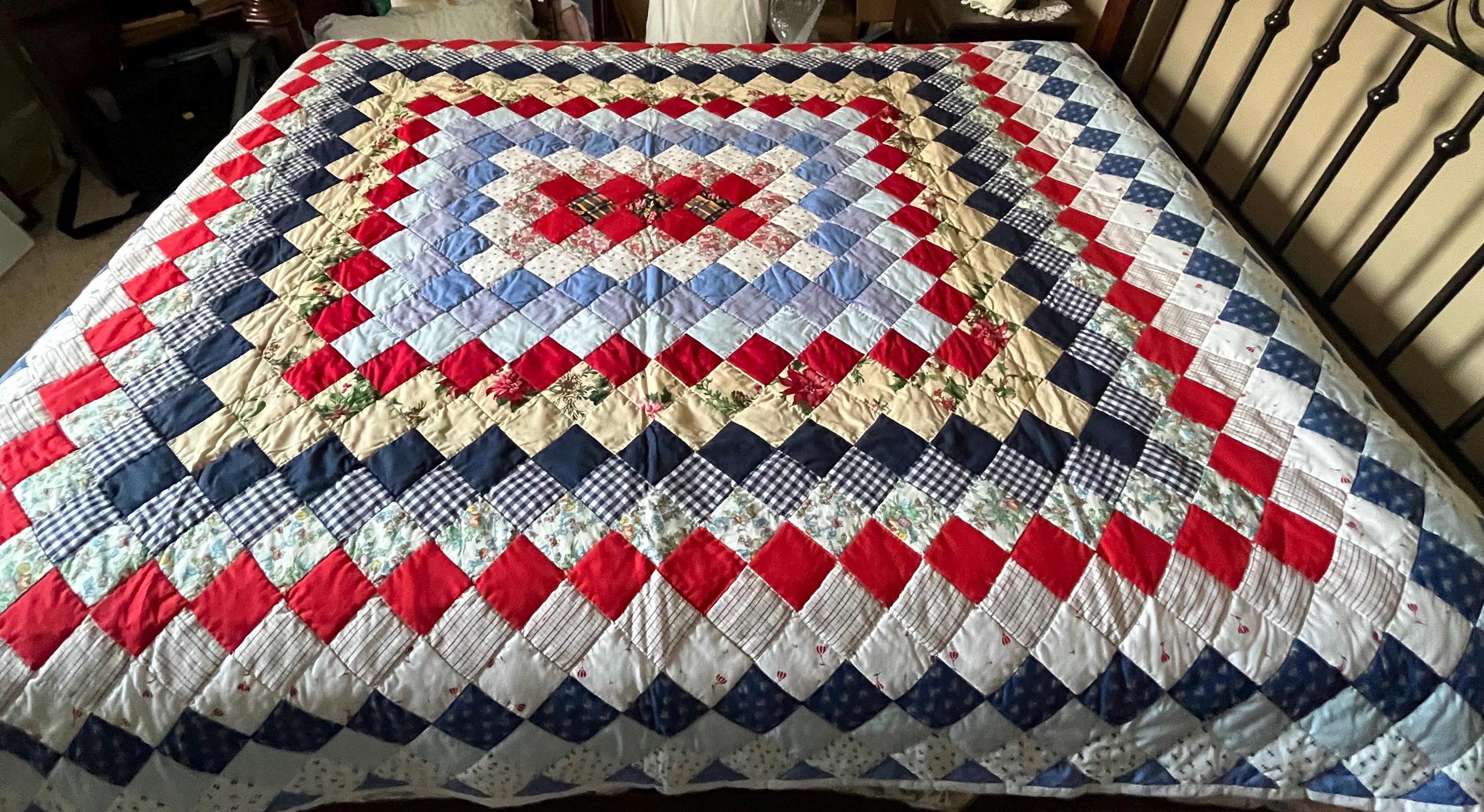 Vintage All-over Square in Rectangular Rounds - Hand Pieced & Quilted ...