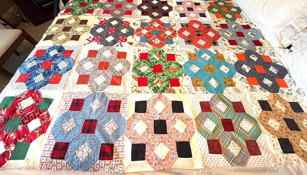 Vintage Extra Large Quilt Blocks - 20 Hand Pieced KC Dugout Quilt ...
