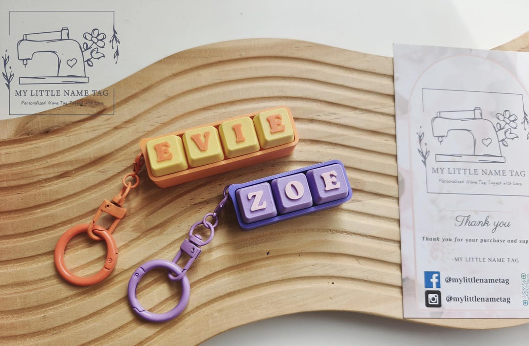 Clicky 3D Personalised Name Tag Keychain | Custom Name Keyring ...