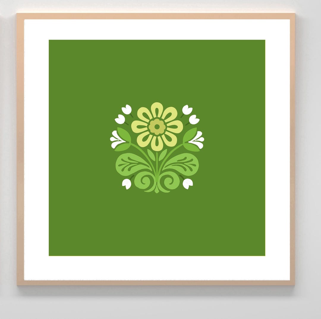 Small Single Kurbits Flowers With Green, Dark and Yellow Backgrounds ...