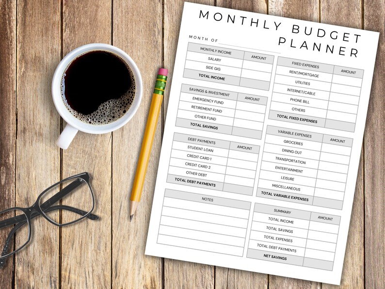 Minimalist Budget Planner Bundle: Finance Tracker Printables (PDF) - Etsy