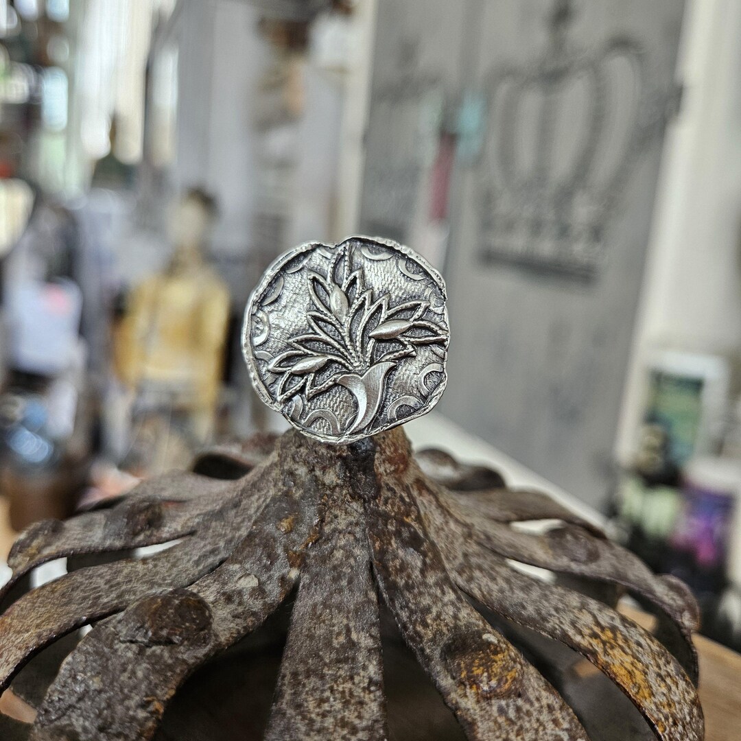 Reclaimed Fine Silver Rare Earth Magnet - Encircled Leafy Flourish ...