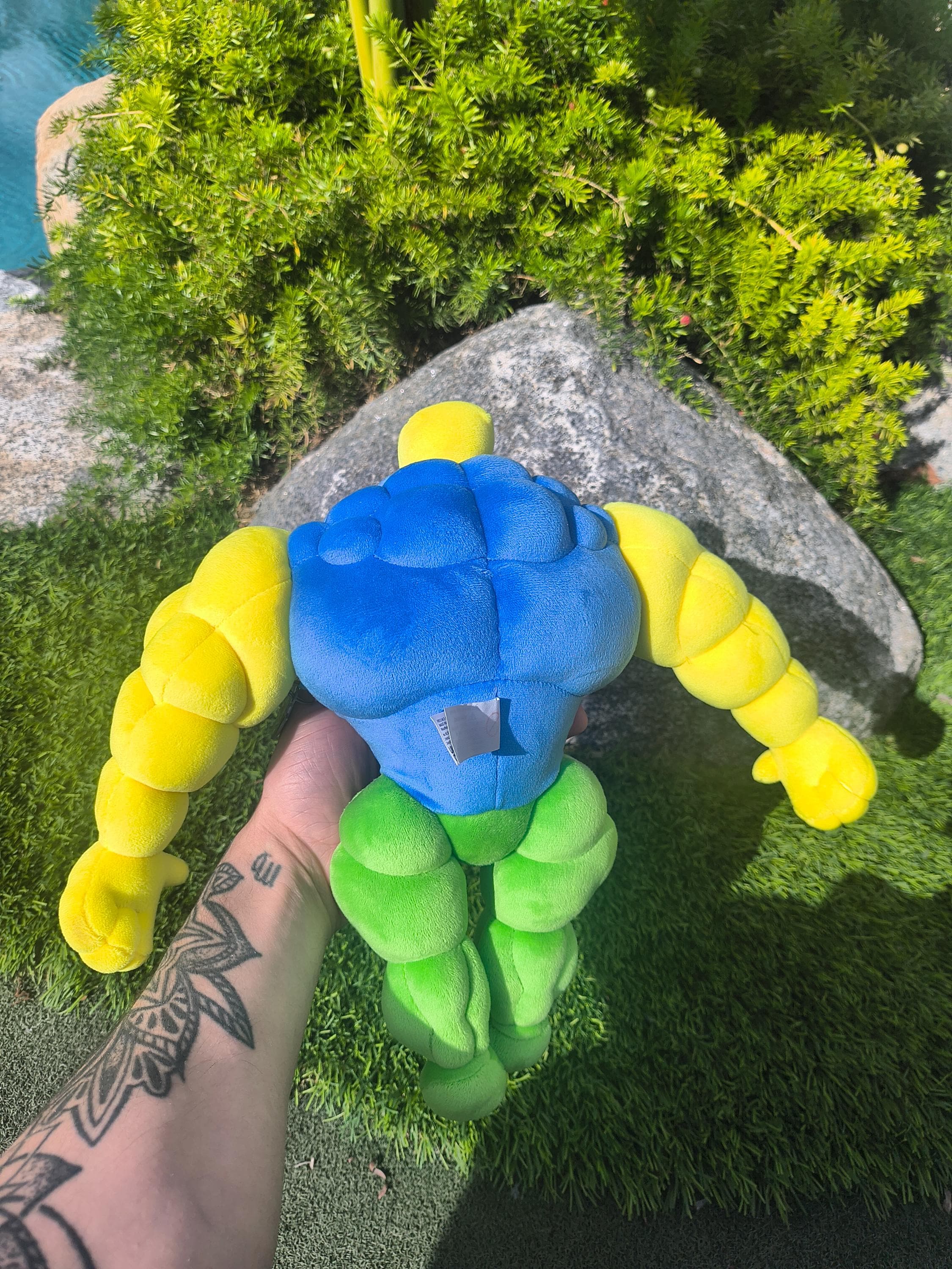 Official Mega Noob Plushie – Limited Edition Roblox Gaming Plush + FREE ...