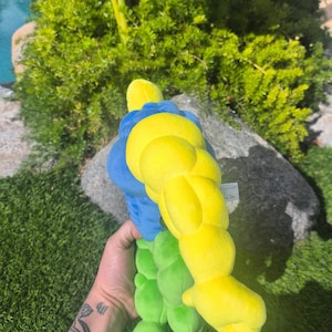 Official Mega Noob Plushie – Limited Edition Roblox Gaming Plush + FREE ...