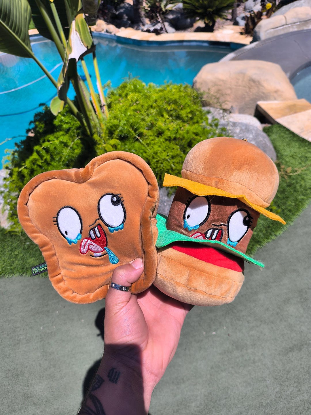 Big Toast and Big Burger Plushie Bundle Roblox Gamer Plush Set Meganoob ...