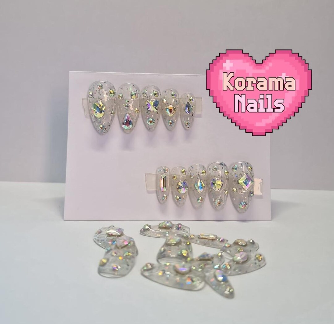 Holo Crystals / Full Set / Korama Nails / Press on Nails - Etsy