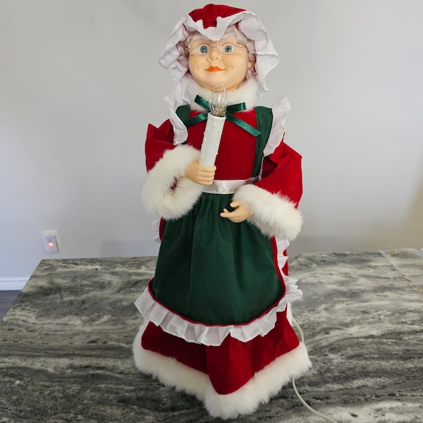Holiday Time Figure - Etsy