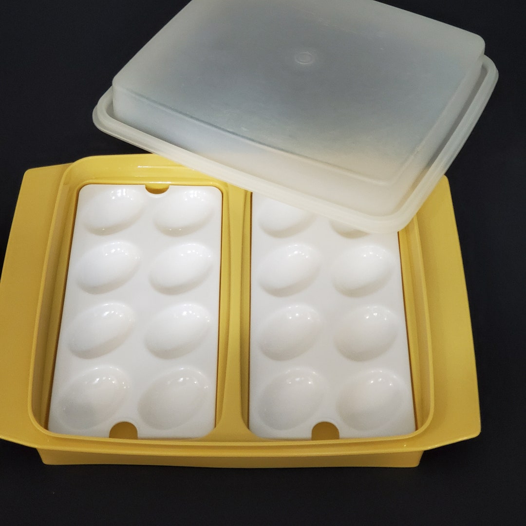 Tupperware Deviled Egg Keeper Carrier 4pc Tray and Lid in Harvest Gold ...