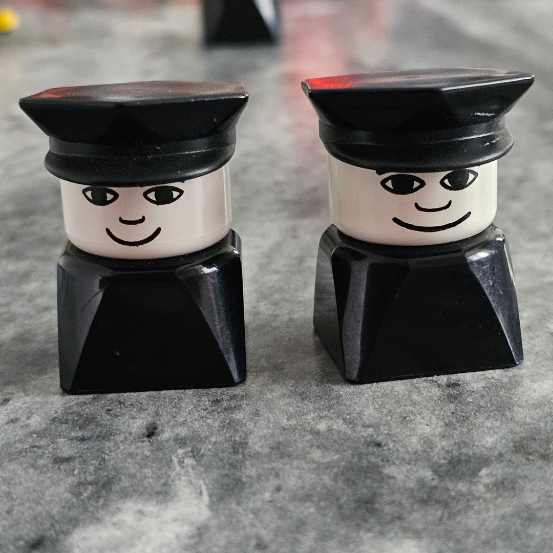 Lego A/S Duplo Interlego AG Police Figures 1980s Policemen With Black ...