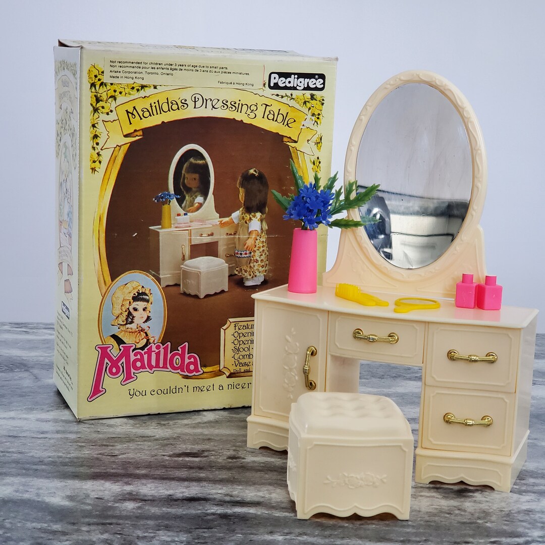 Pedigree Matilda Doll Dressing Table W/stool, Accessories & Original ...