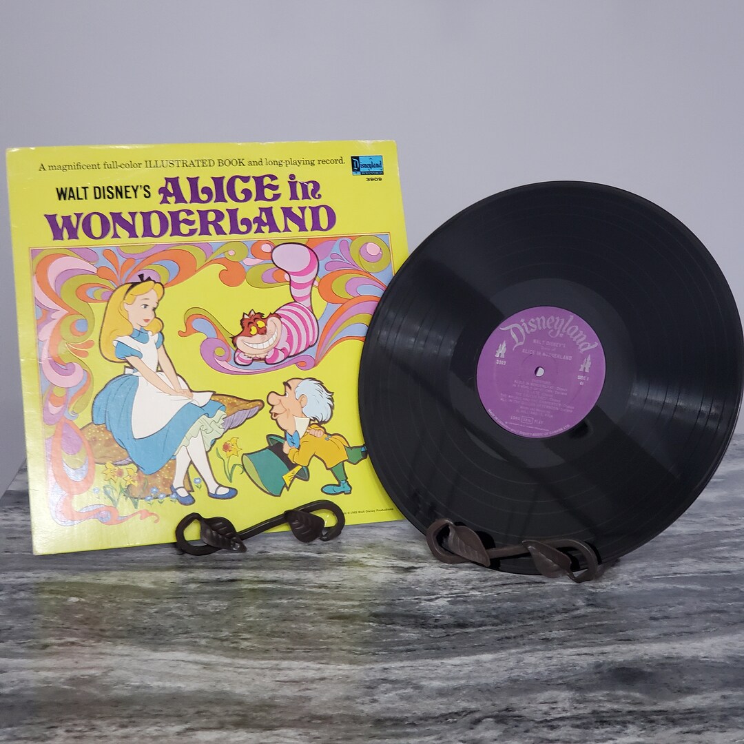 1969 Walt Disneys Alice in Wonderland Illustrated Book and Vinyl LP ...