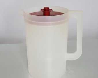 Tupperware 2 Qt Pitcher - Etsy