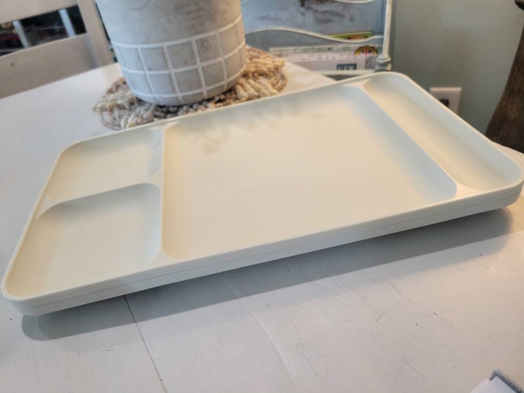 Tupperware Lunch Trays Set of 2 Divider School Trays - Etsy