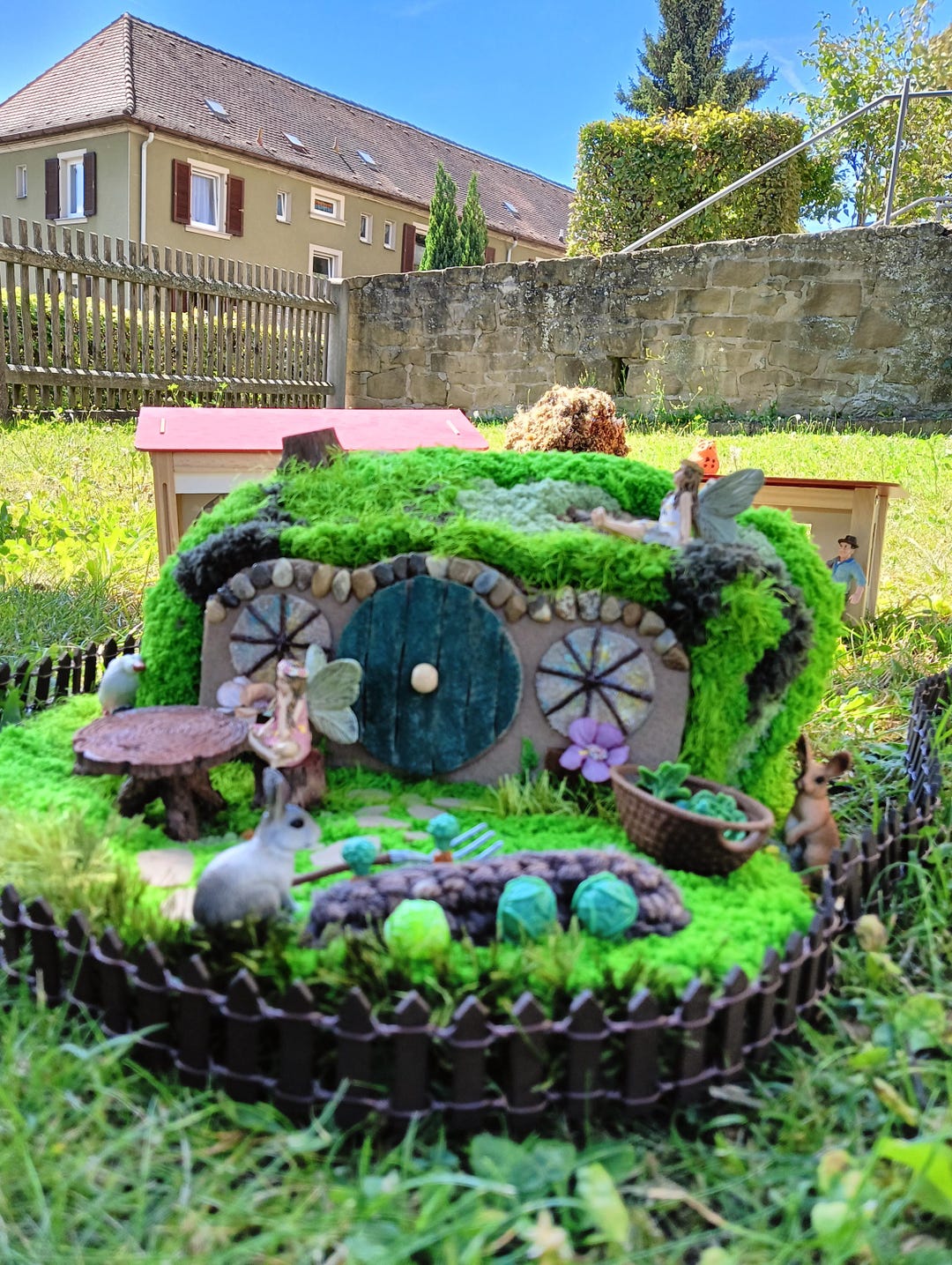 Knitted Hobbit House, Animal Figures, Elves..wichtel,gestrickte ...