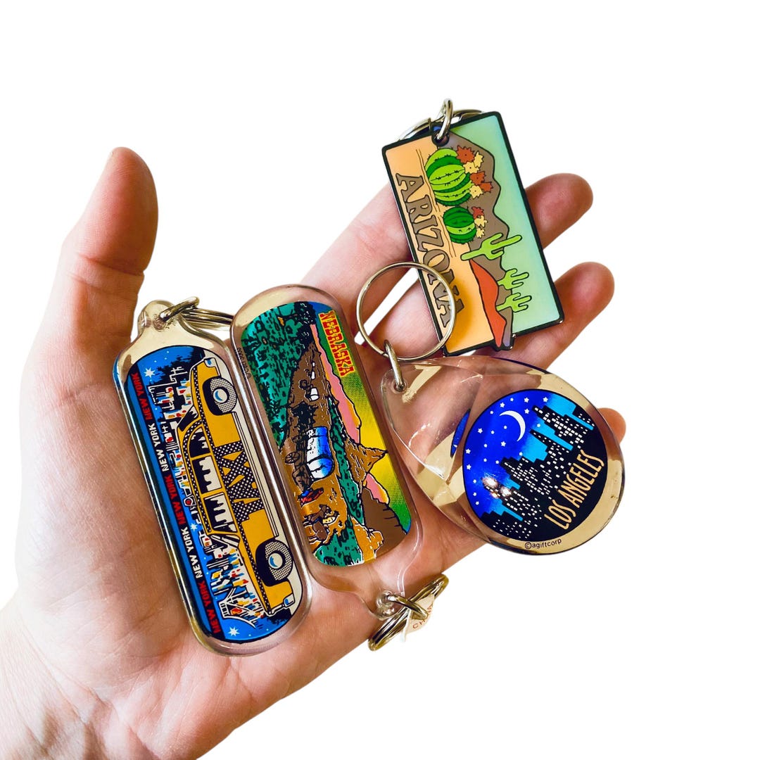 Choice Vintage US State Souvenir Keychains, Retro Acrylic & Metal Fun ...