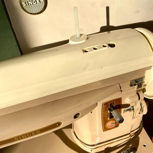 Vintage Singer Sewing Machine Model 404 With Case & Pedal Working ...