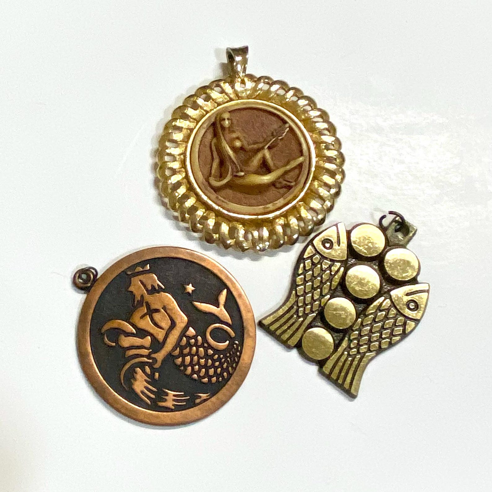 Vintage Zodiac Pendant, Bronze Pisces, Coppercraft Guild Aquarius ...