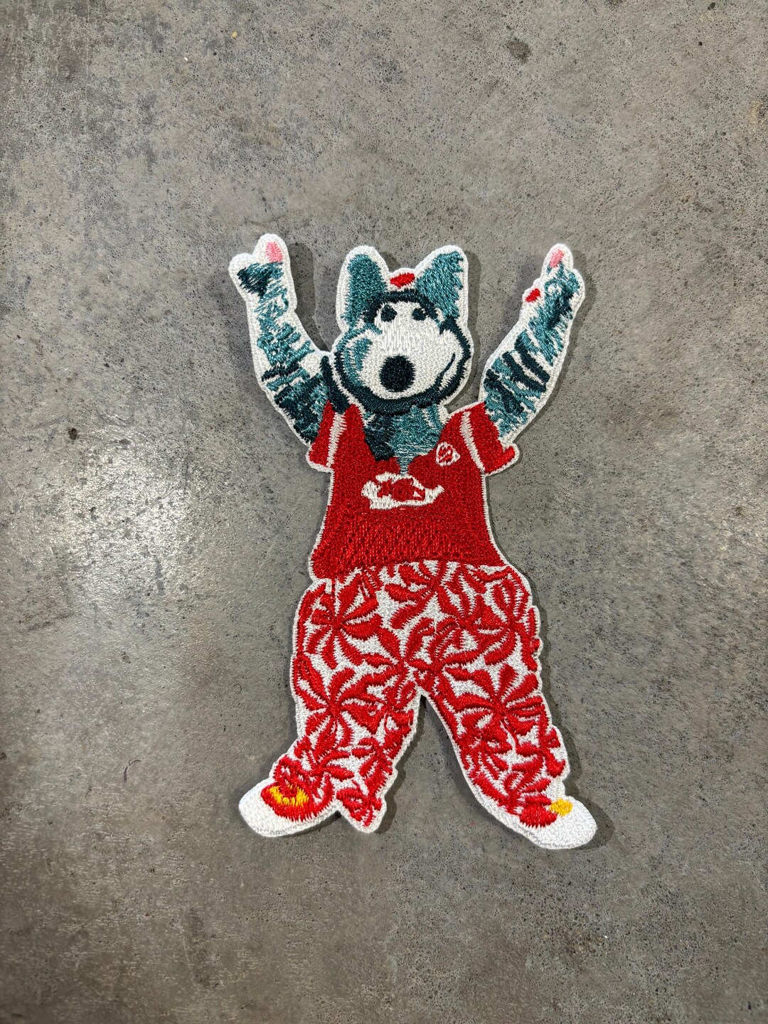 KC Wolf Cheer Iron-on Patch - Etsy