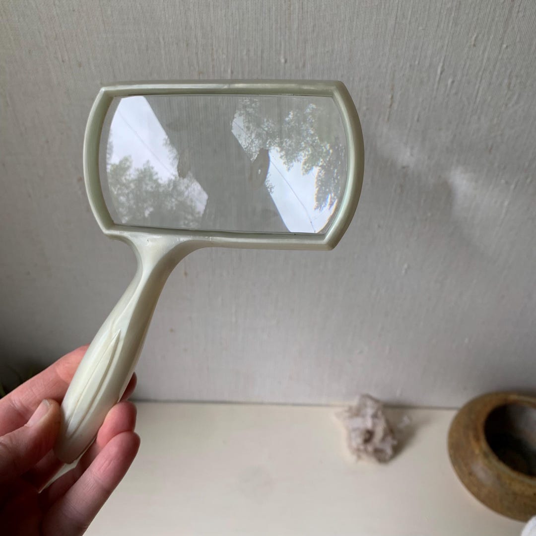 Vintage Magnifying Glass Made in Japan - Pearlescent Handle - Great ...