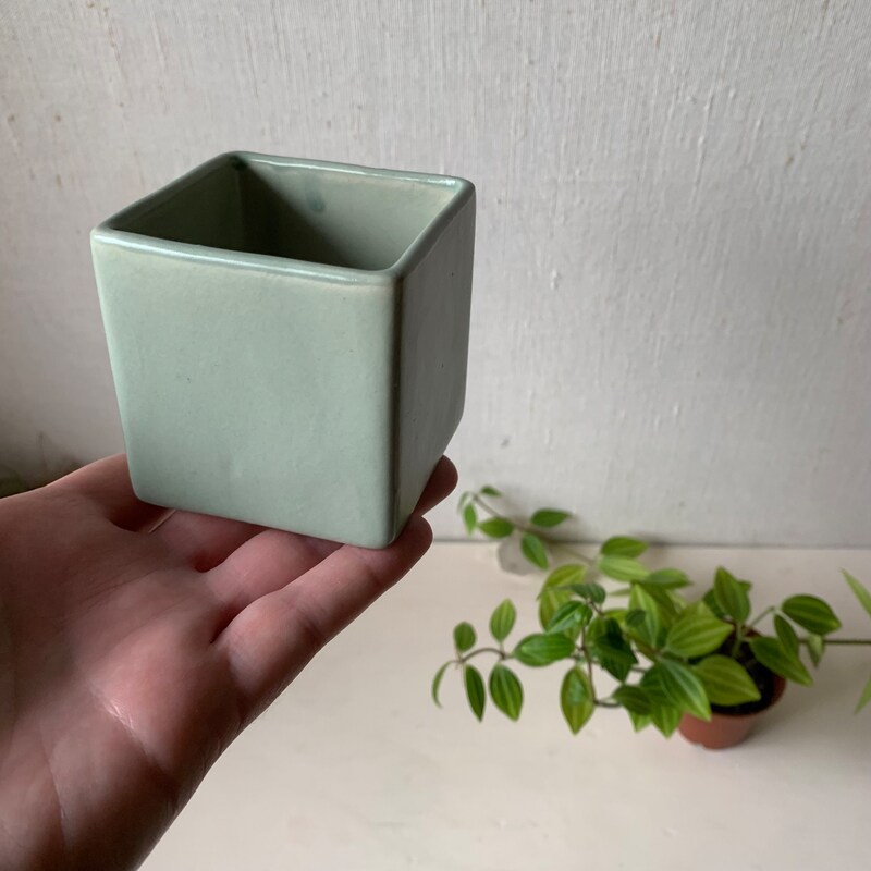 Sage Green Plant Pot - Etsy