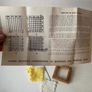 Vintage Weaving Loom - Ephemera Display - Mini Weave It Loom - Wood ...