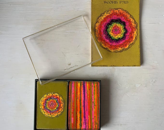 Vintage Playing Cards 2 Decks and Bridge Score Pad by Hallmark - Gold ...