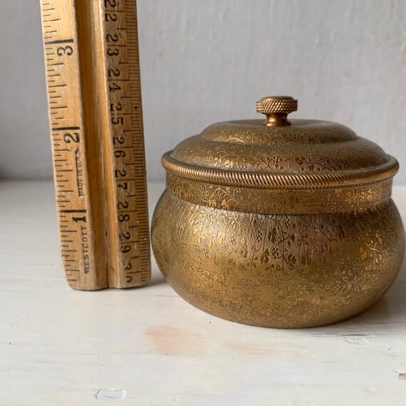 Antique Embossed Gold 1890s Puff Box - Trinket Box - … - Gem