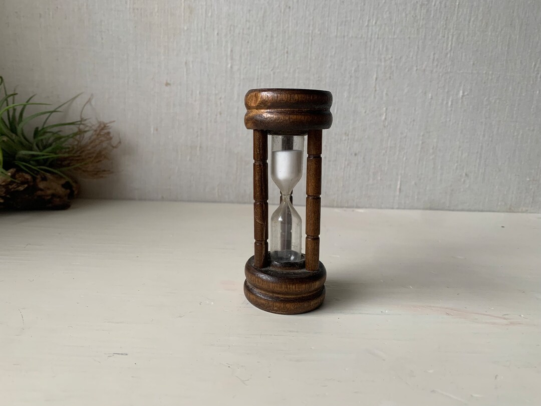 Vintage Wood Hourglass Small Sand Timer for Board Game - Etsy
