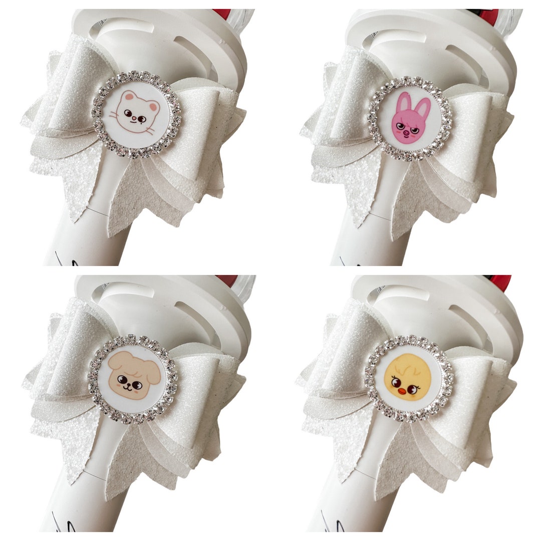 STRAY KIDS SKZOO Bang Chan, Lee Know, Changbin, Hyunjin, Han, Felix ...