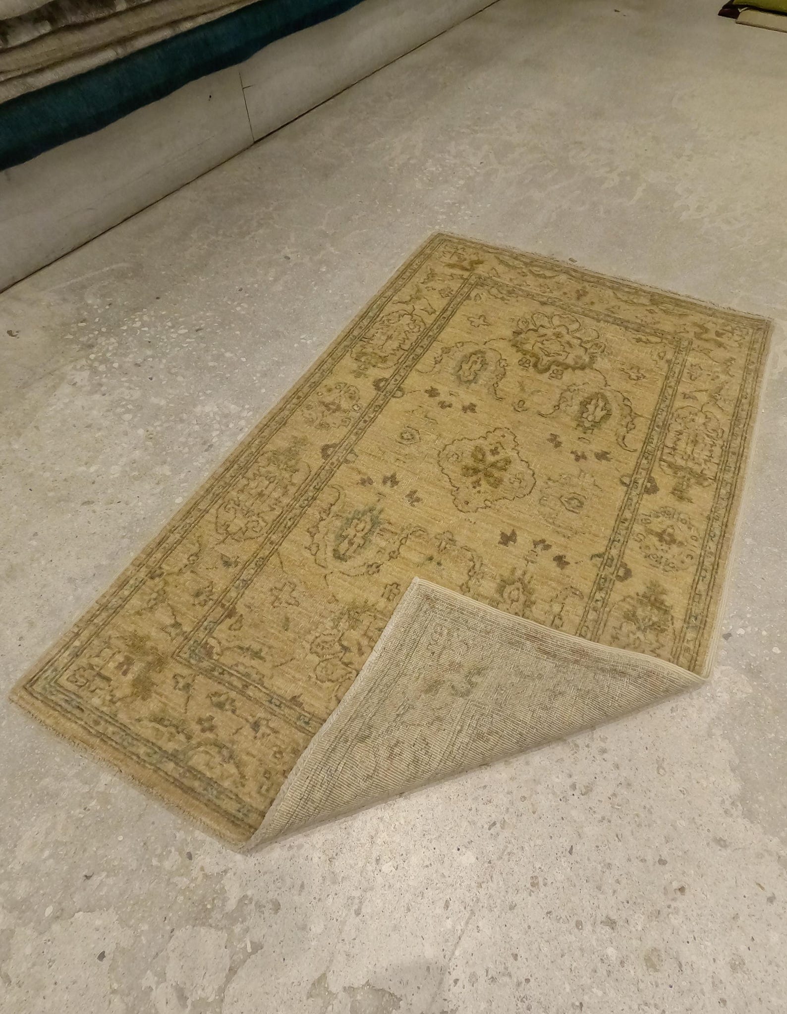 Handmade Pakistani Ziegler Rug - Etsy