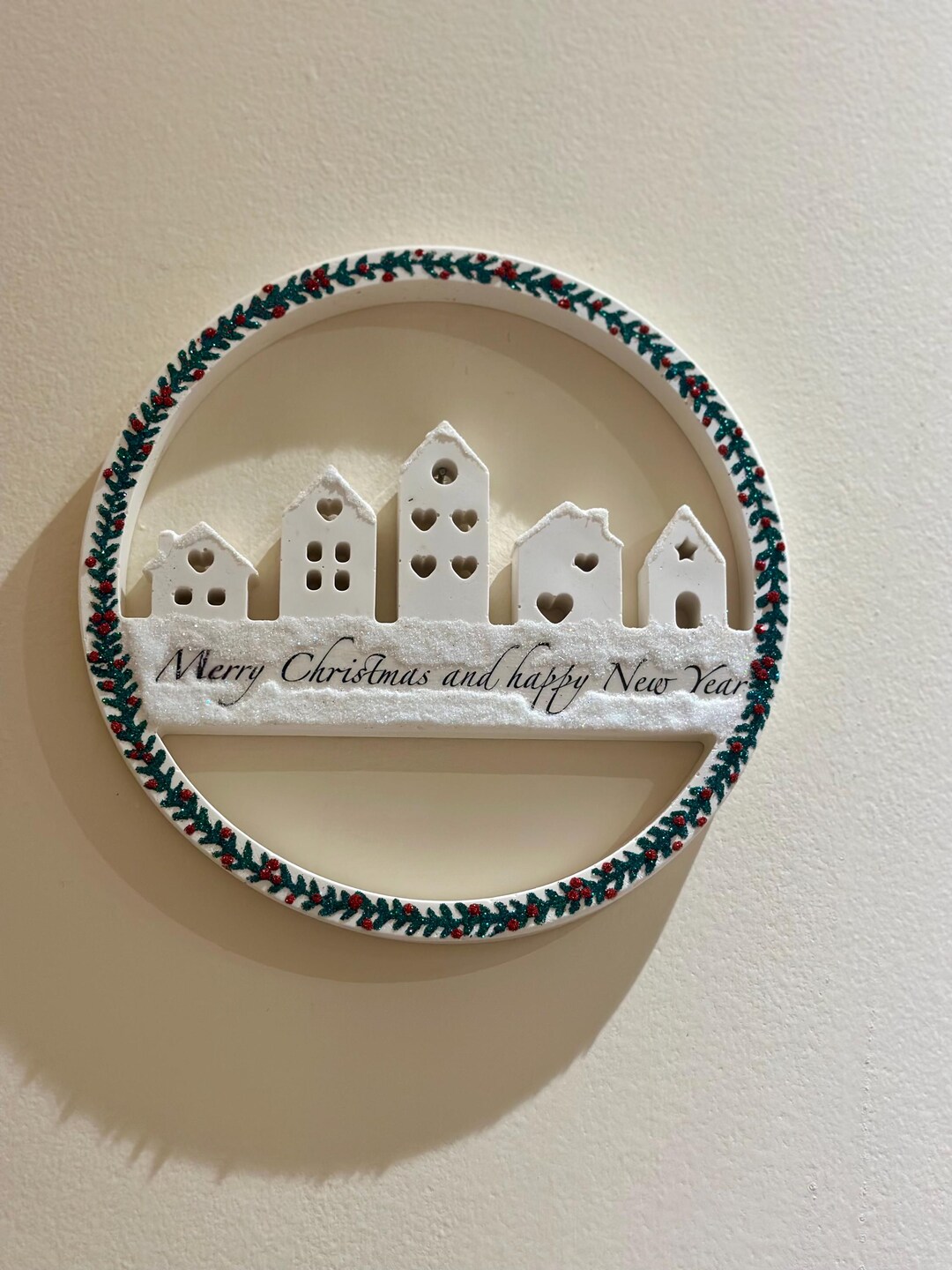 Handmade Jesmonite Christmas Wreath: Home Decor| Holiday Wall Decor ...
