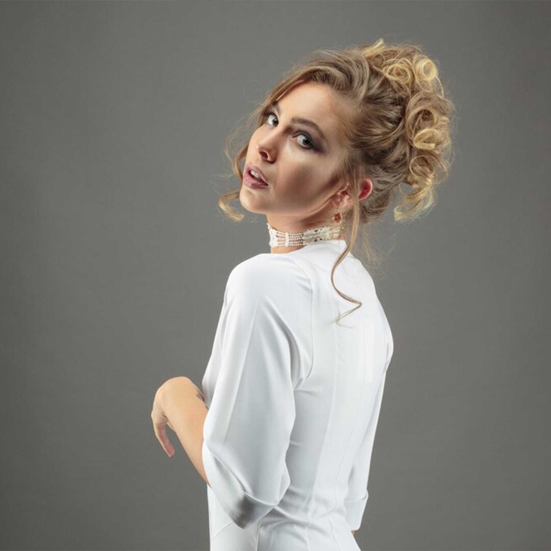 Profile Photography With Canvas Print, Studio Photo Shoots Package at ...