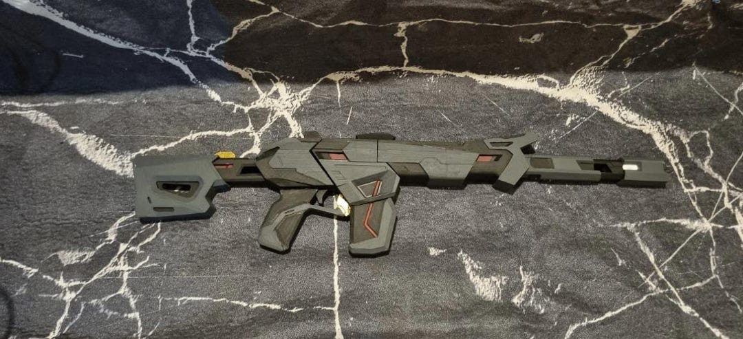 Protocol PHANTOM Life Size and Knife Gift - Etsy