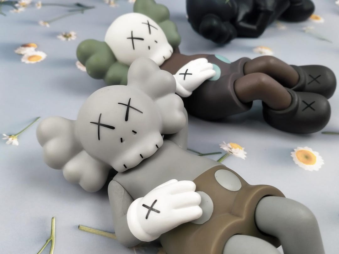 KAWS Doll Statue-kaws Fashion Doll-kaws Modern Art Decoration-a Must ...
