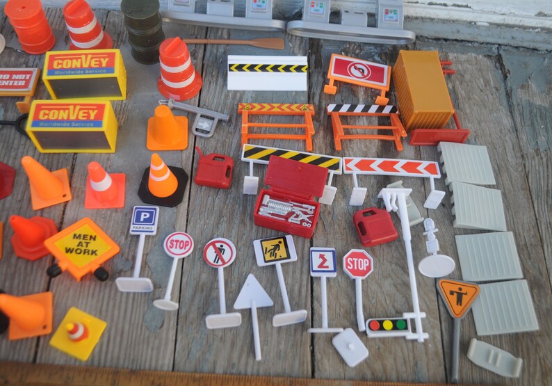 Miniature Road & Traffic Signs for Model Train Model Car - Etsy
