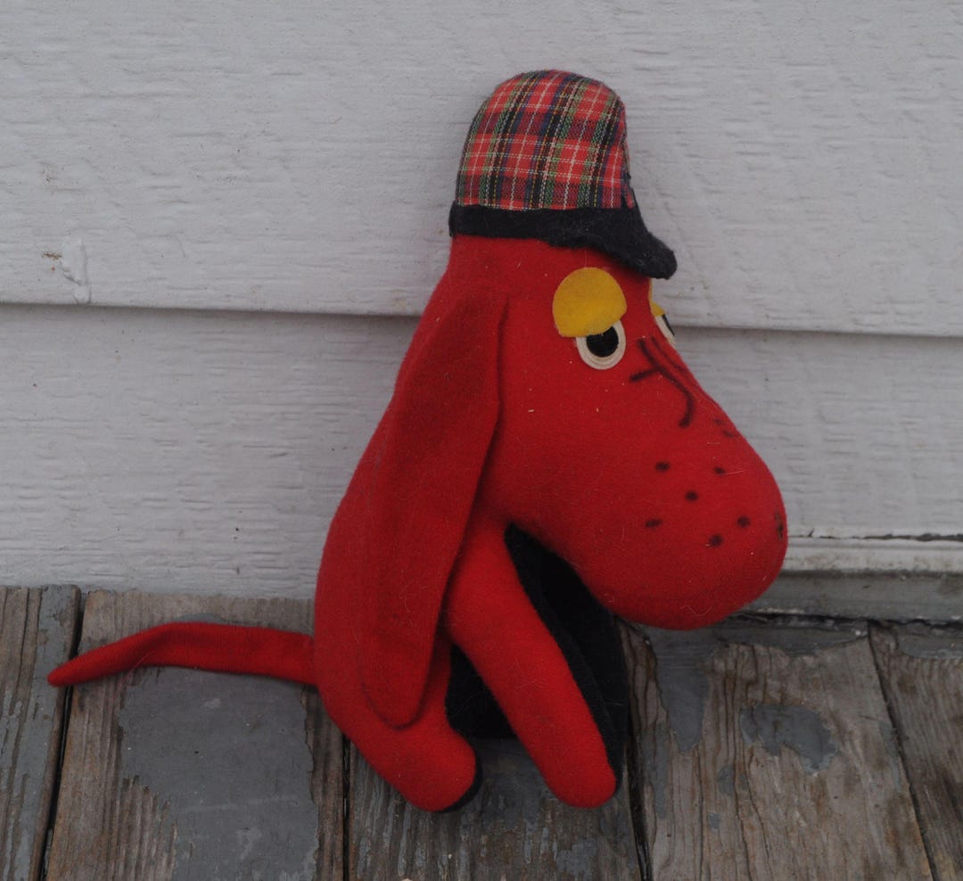Vintage 1960s / 1970s Dream Pet - Sherlock Dog - Red Color - Good ...