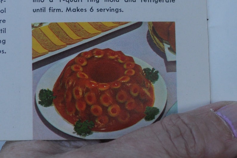 Vintage 1961 7up 7-up Cookbook - Recipe Booklet - "7-up Goes to a Party ...