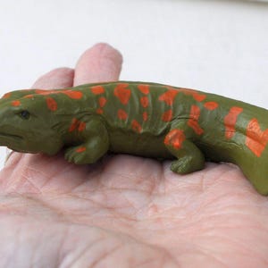 K & M Wild Republic - Hellbender Giant Salamander - for Dollhouse ...