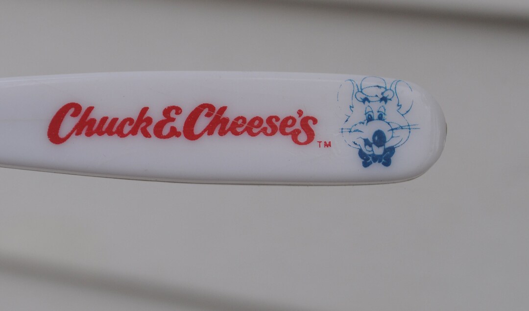Vintage RARE Chuck E. Cheese's Spoon Plastic Handle Vintage Chuck Pizza ...