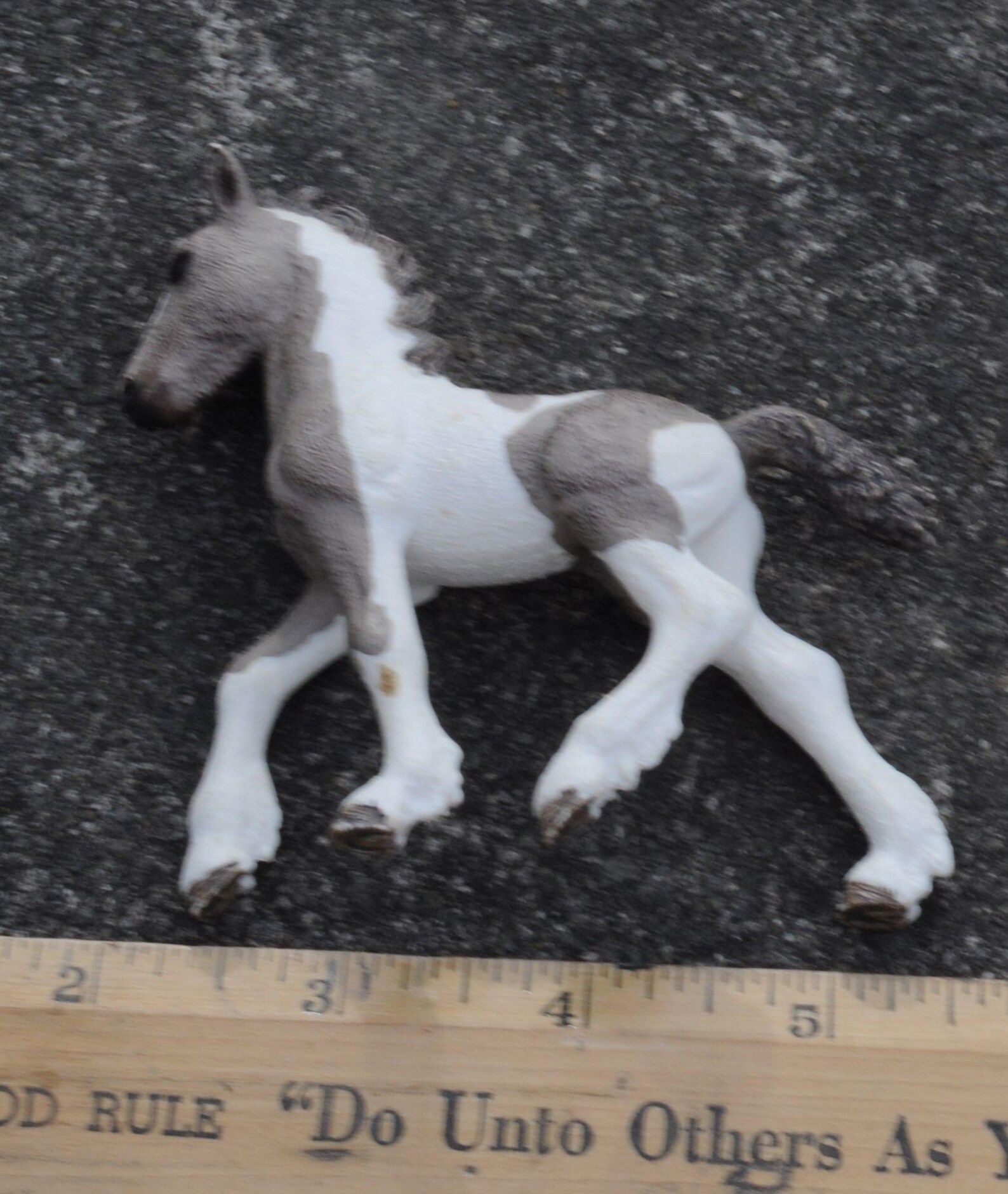Schleich Tinker Foal #13774 - Brown & White Spotted Horse W/ Short Mane ...