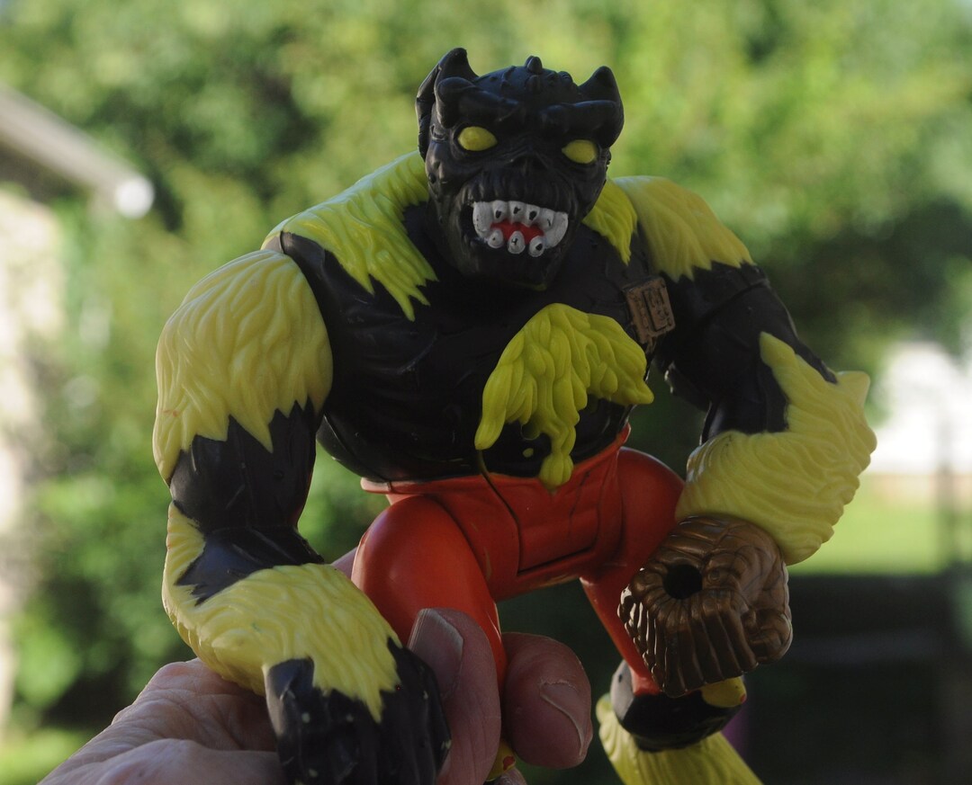 Vintage 1990s G.I. Joe Mega Monsters Action Figure - Monstro Viper ...