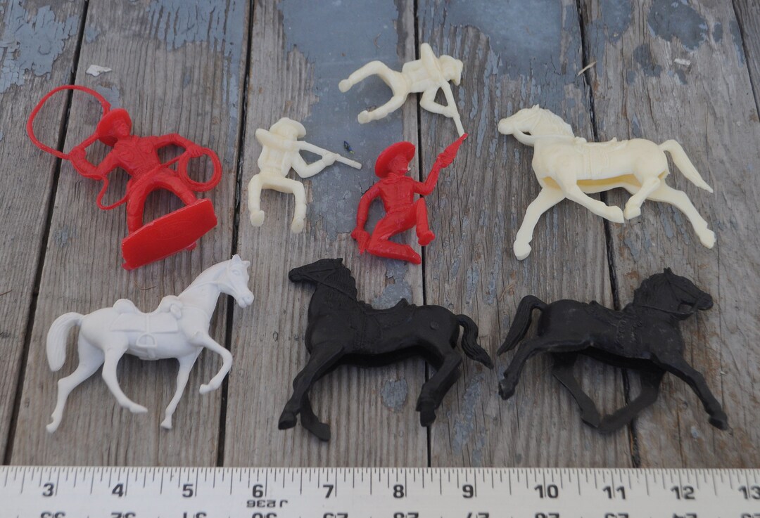 Large Lot Vintage Model Cowboys & WESTERN Horses - Tim-mee Toys - for ...