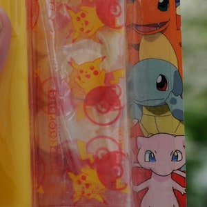 Vintage 1990s Pokémon / Pokemon Pikachu Candy Dispenser - Toysite ...