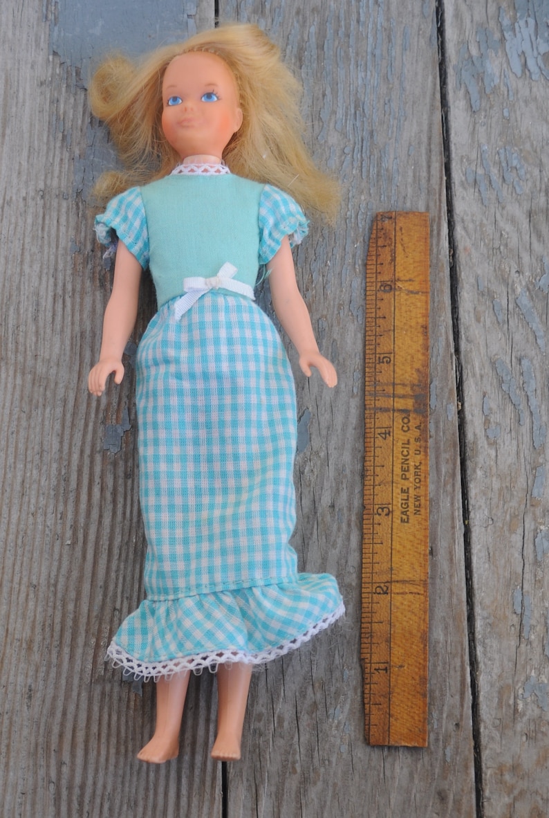 Vintage 1970s Quick Curl Skipper W/ Original Outfit & Curling Wand ...