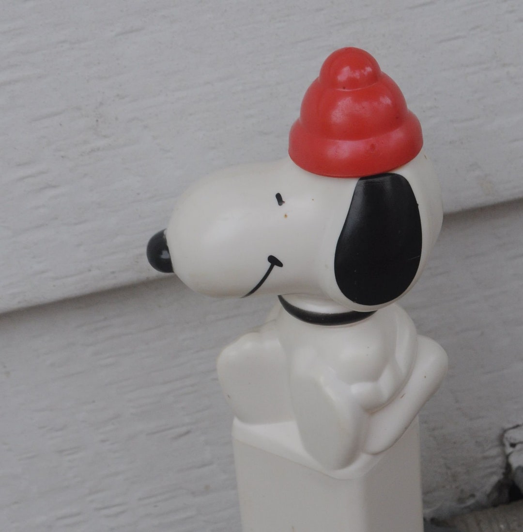 Vintage 1970s - 1980s Original Snoopy Snow Cone Ice Press / Snoopy ...