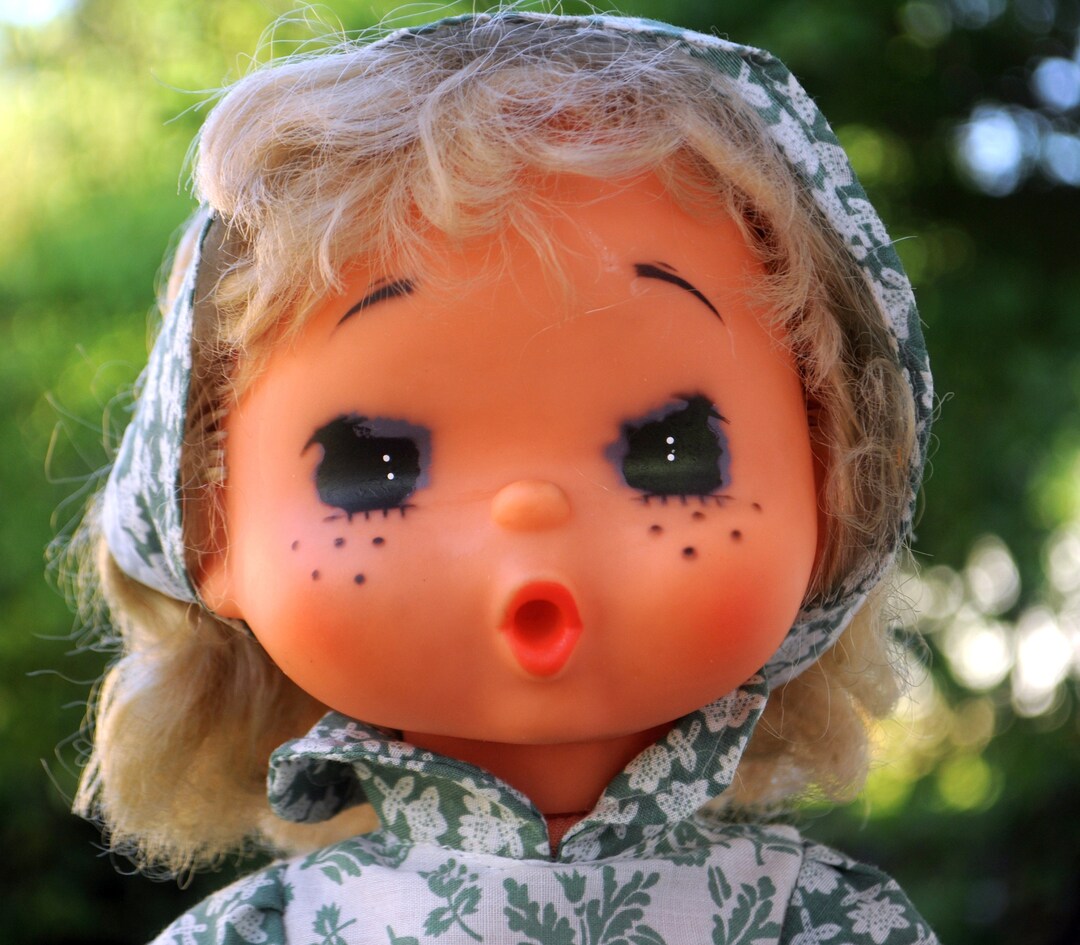 Kawaii Vintage Thumb Sucker Doll Sekiguchi Gege Palitoy Monchichi