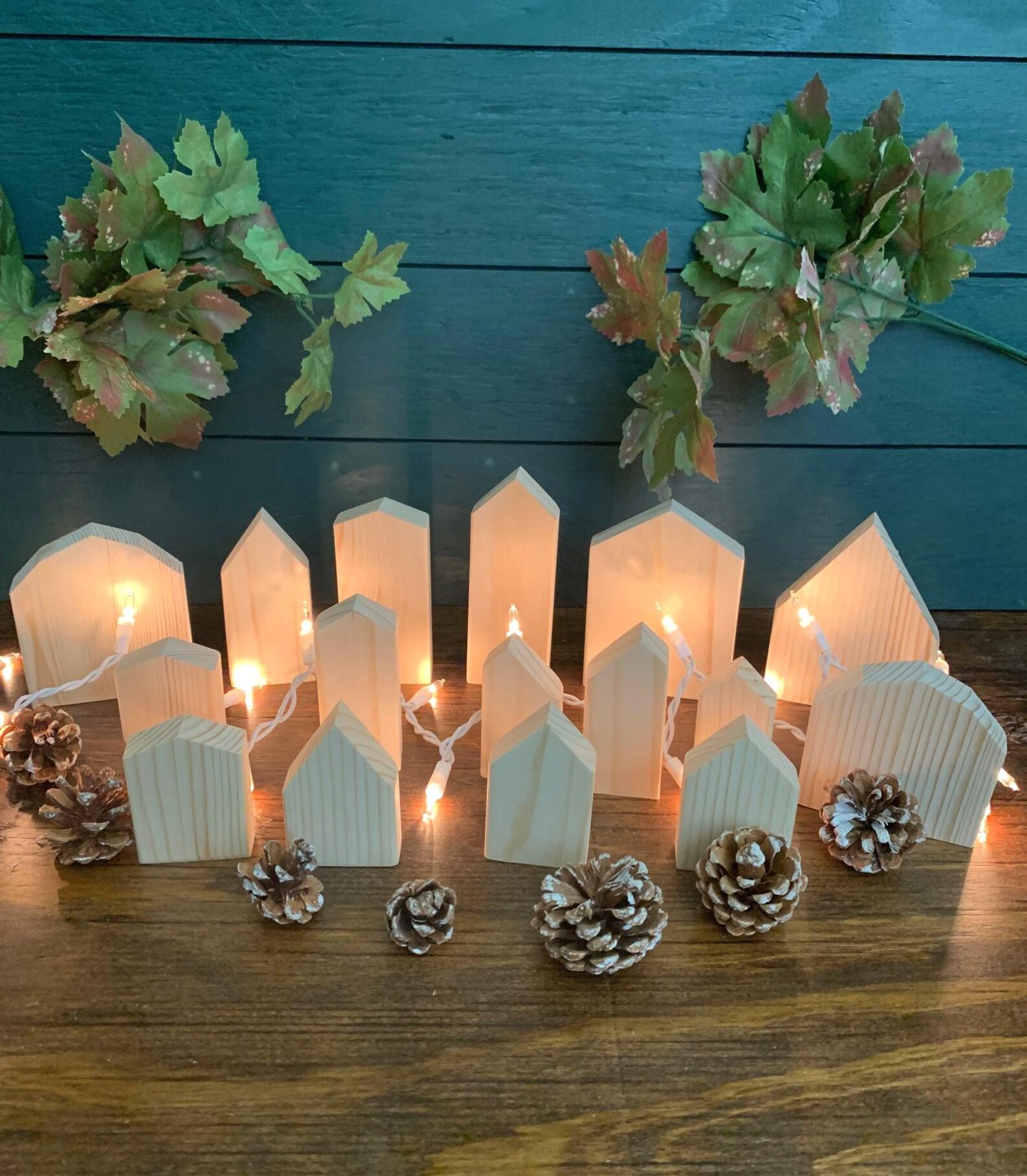 Mini House Village Set-16 Pieces-village House Blocks-christmas Village ...