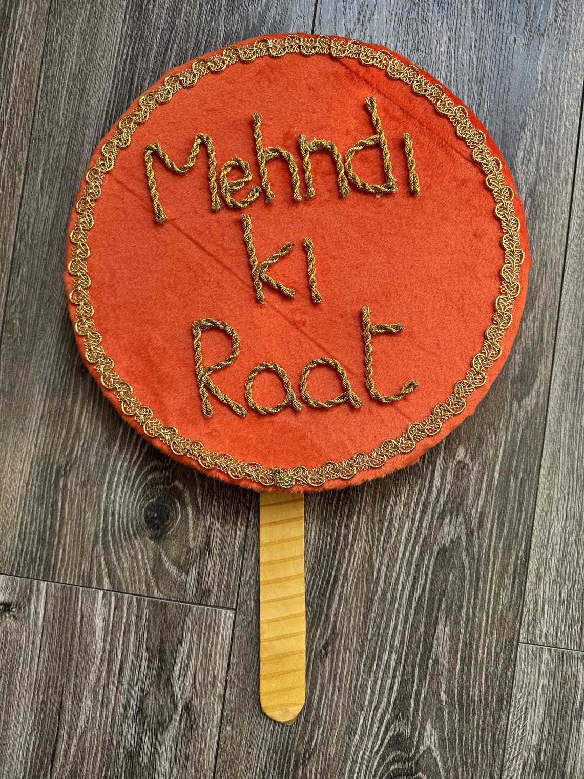 Desi Wedding Mehndi Decor Pakistani & Indian Shaadi Hand Boards, Signs ...