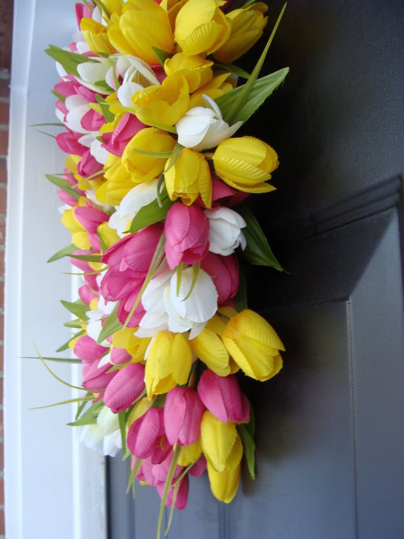 Silk THIN Spring Tulip Wreath Storm Door Wreaths Front Door | Etsy